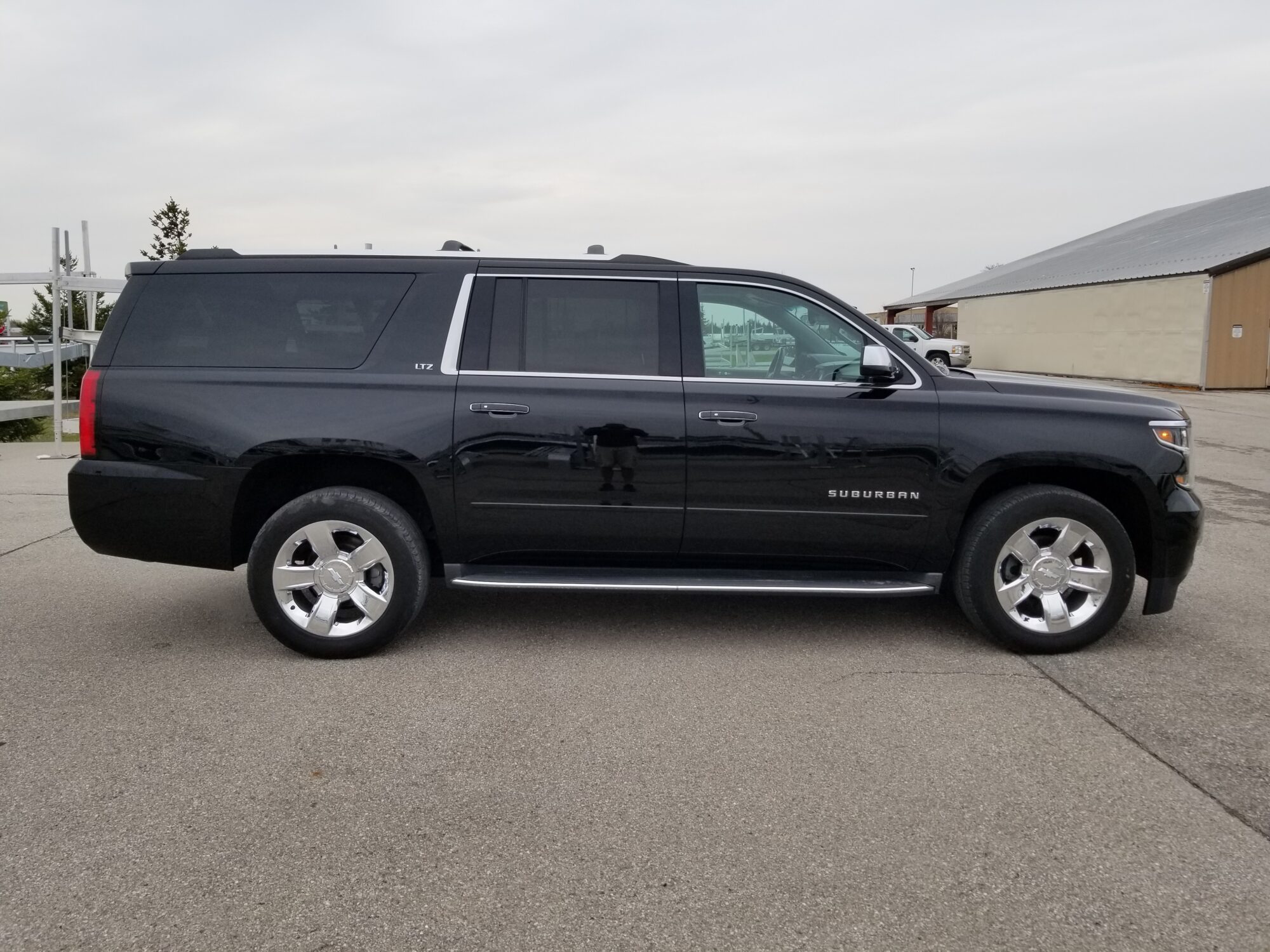 2016 CHEVROLET SUBURBAN LTZ, 4X4, 35K MILES, SUPER CLEAN, LOADED ...