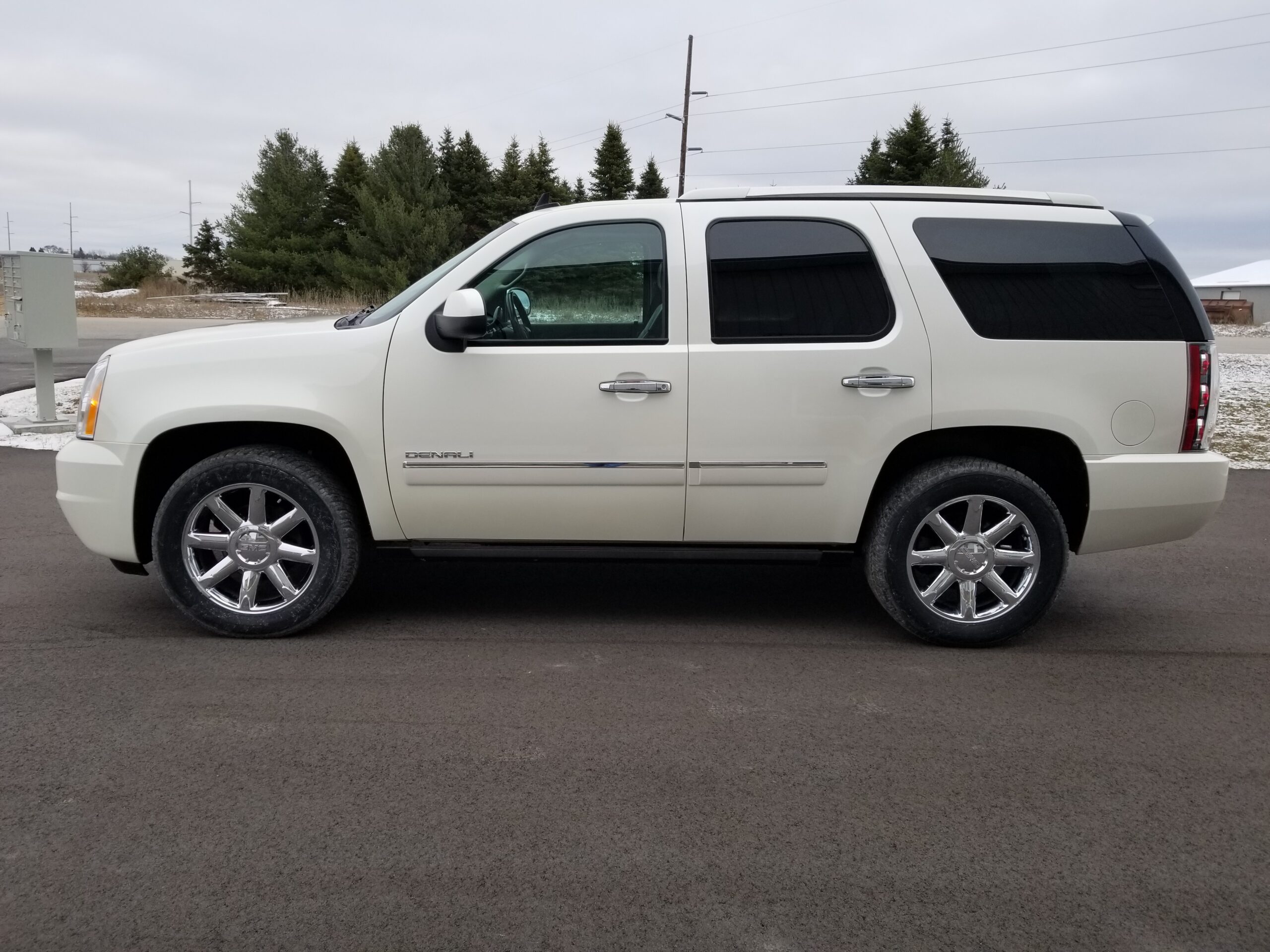 2013 GMC YUKON DENALI, AWD, 109K MILES, SUPER CLEAN, FULLY LOADED ...