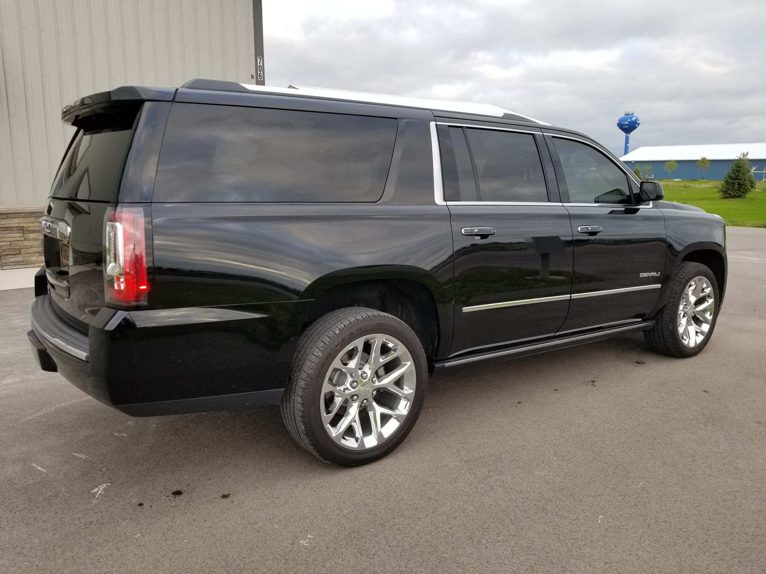 2018 GMC YUKON XL DENALI, 35K MILES, FULLY LOADED, SUPER CLEAN ...