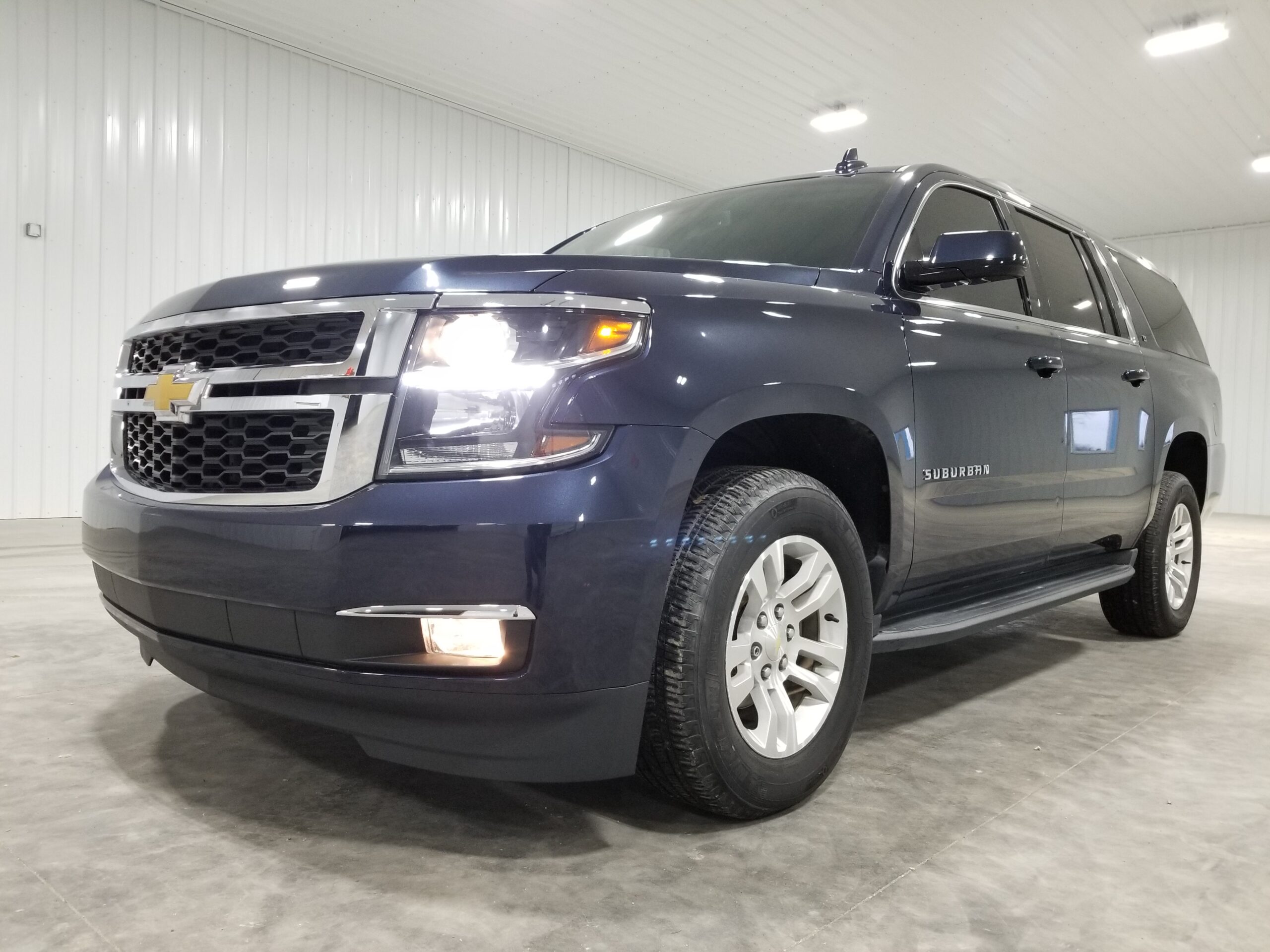 2017 CHEVROLET SUBURBAN LT, 4X4, 31K MILES, SUPER CLEAN!!! - Ready To ...
