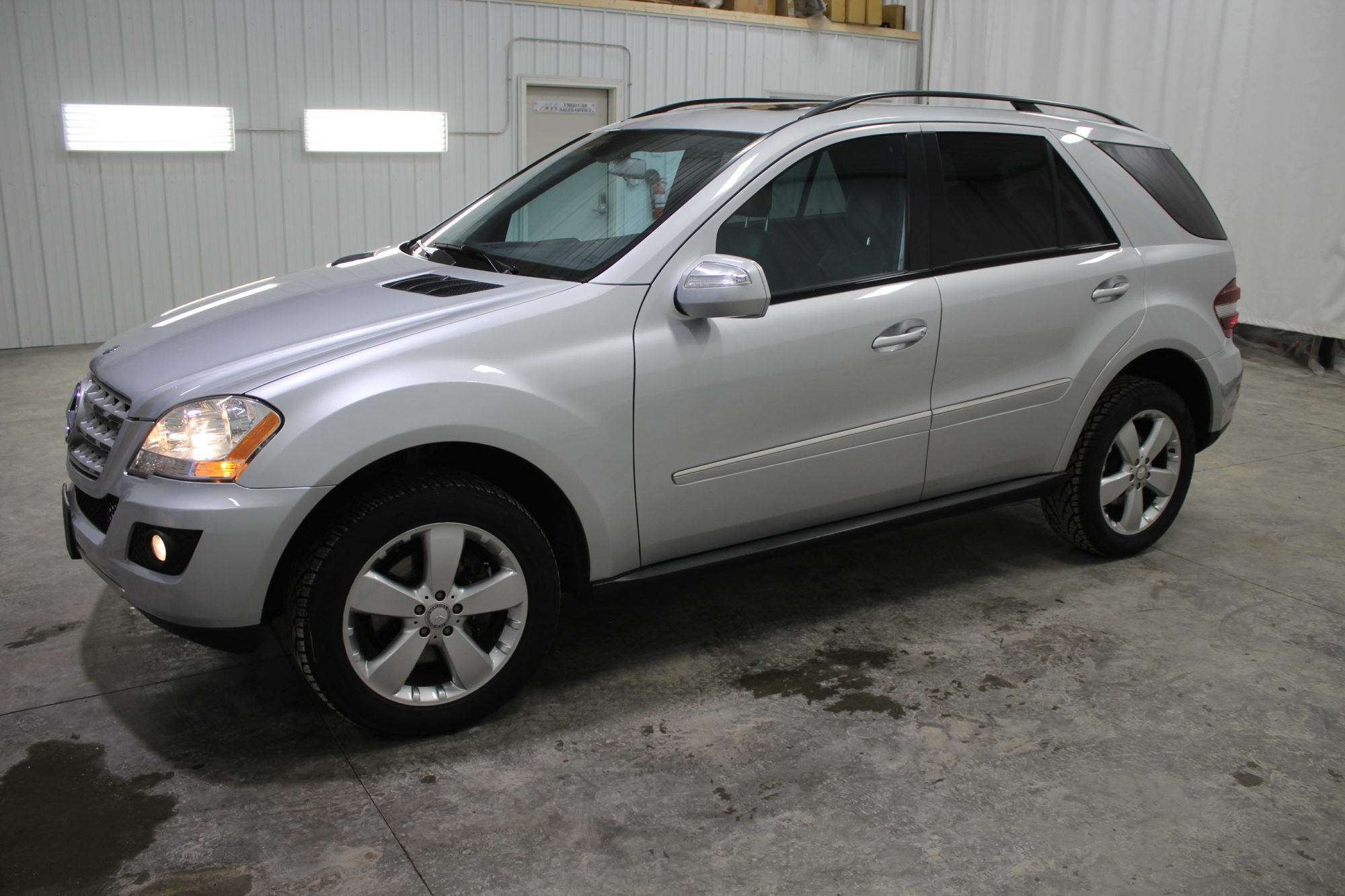 2009 Mercedes ML 350 4Matic AWD, loaded, only 52k miles, extra clean ...